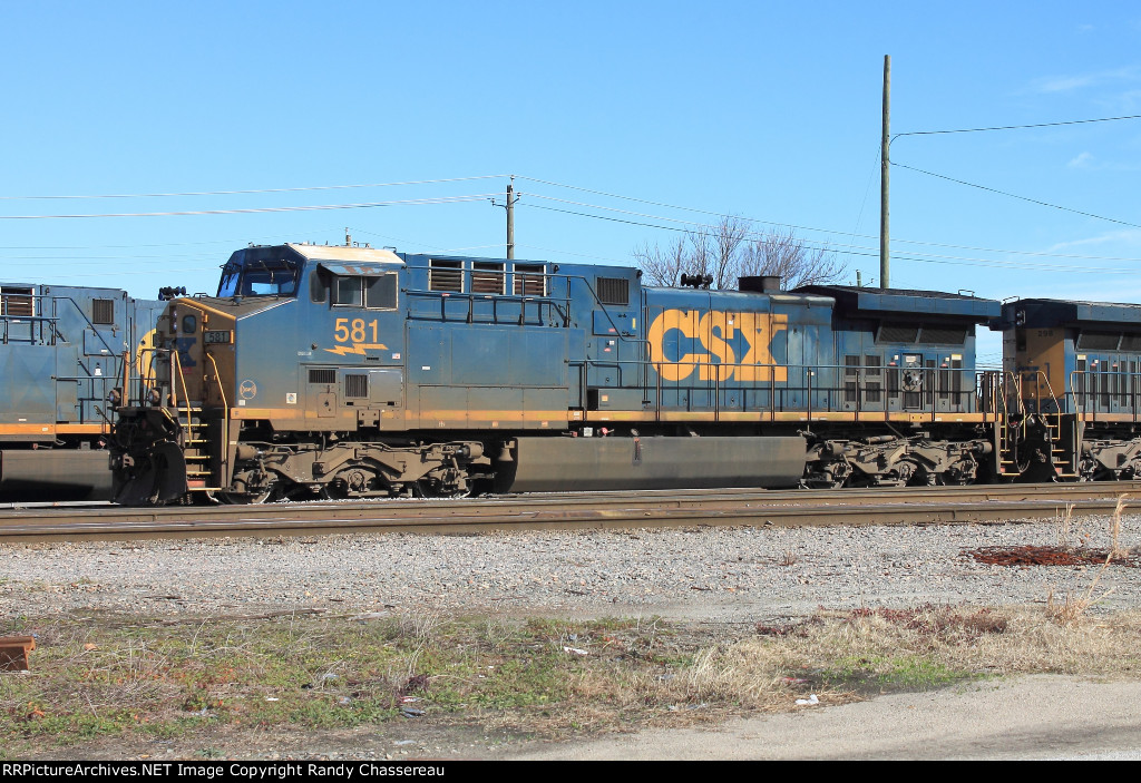 CSXT 581